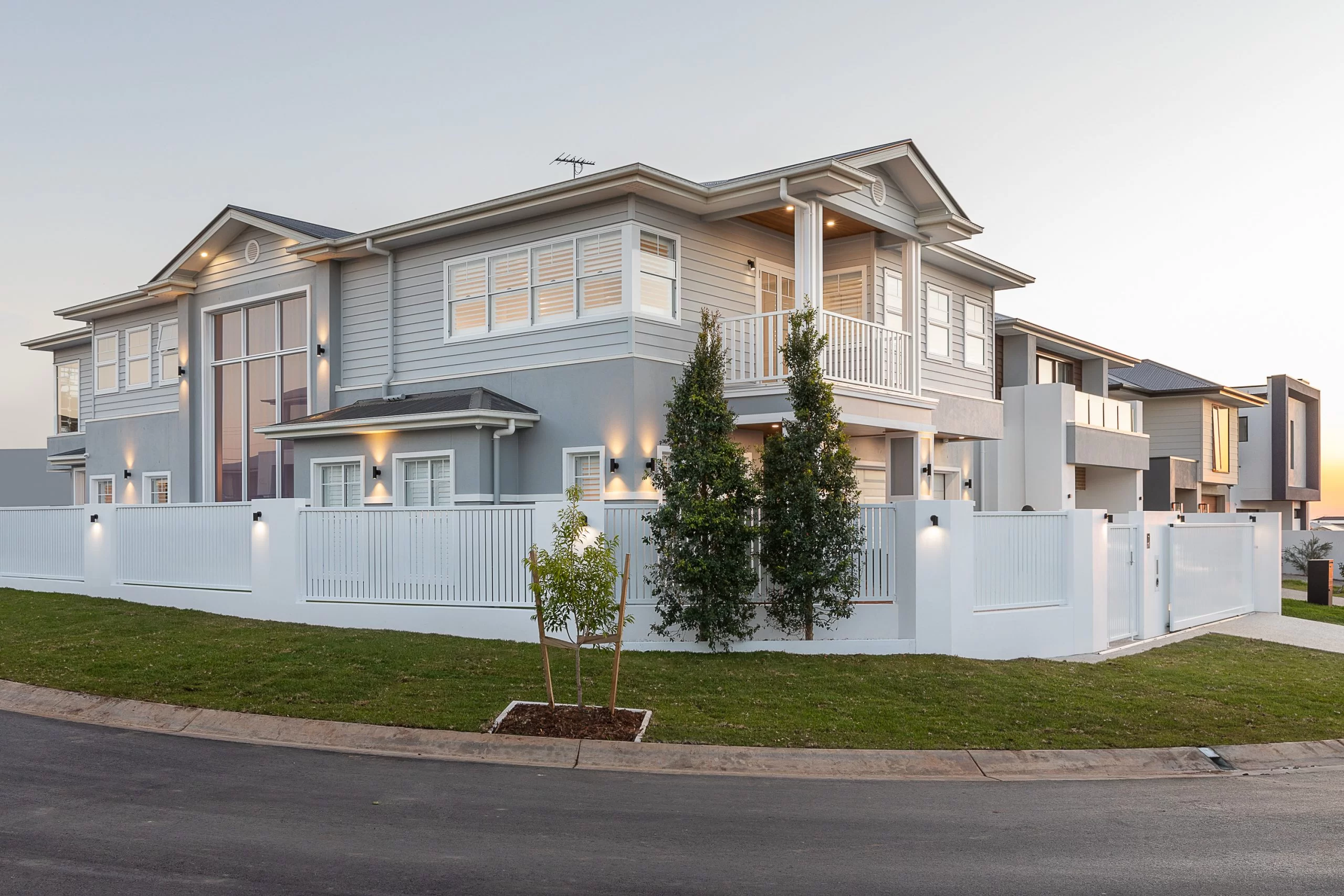 Hamptons Home & Pool Build 11 Perring Cres Rochedale